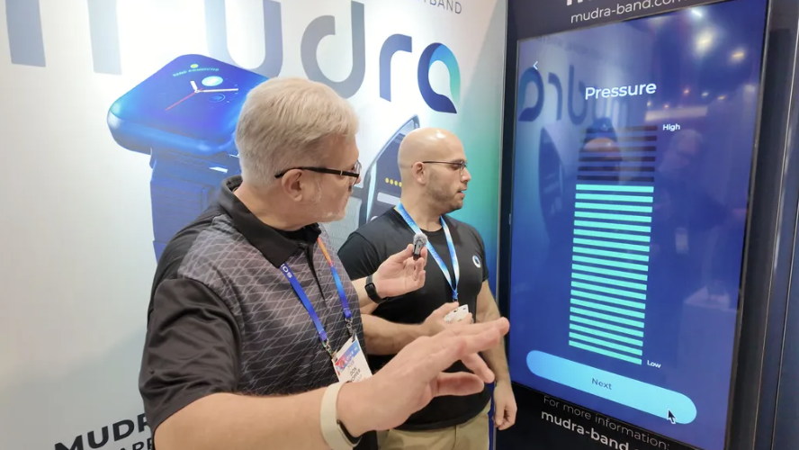 UploadVR: A $200 Meta Neural Wristband Alternative – Mudra Band